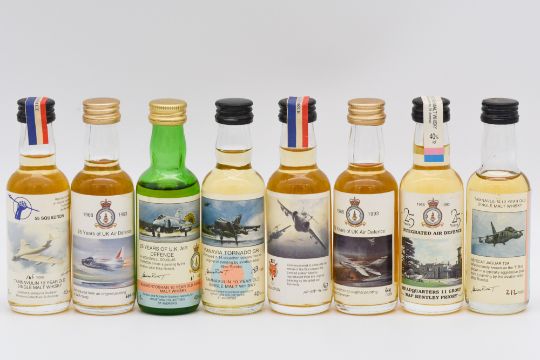 RAF whisky miniature Commemoratives - Tamnavulin, 10 year old, and ...