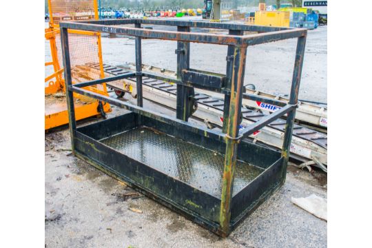 Steel personnel cage
