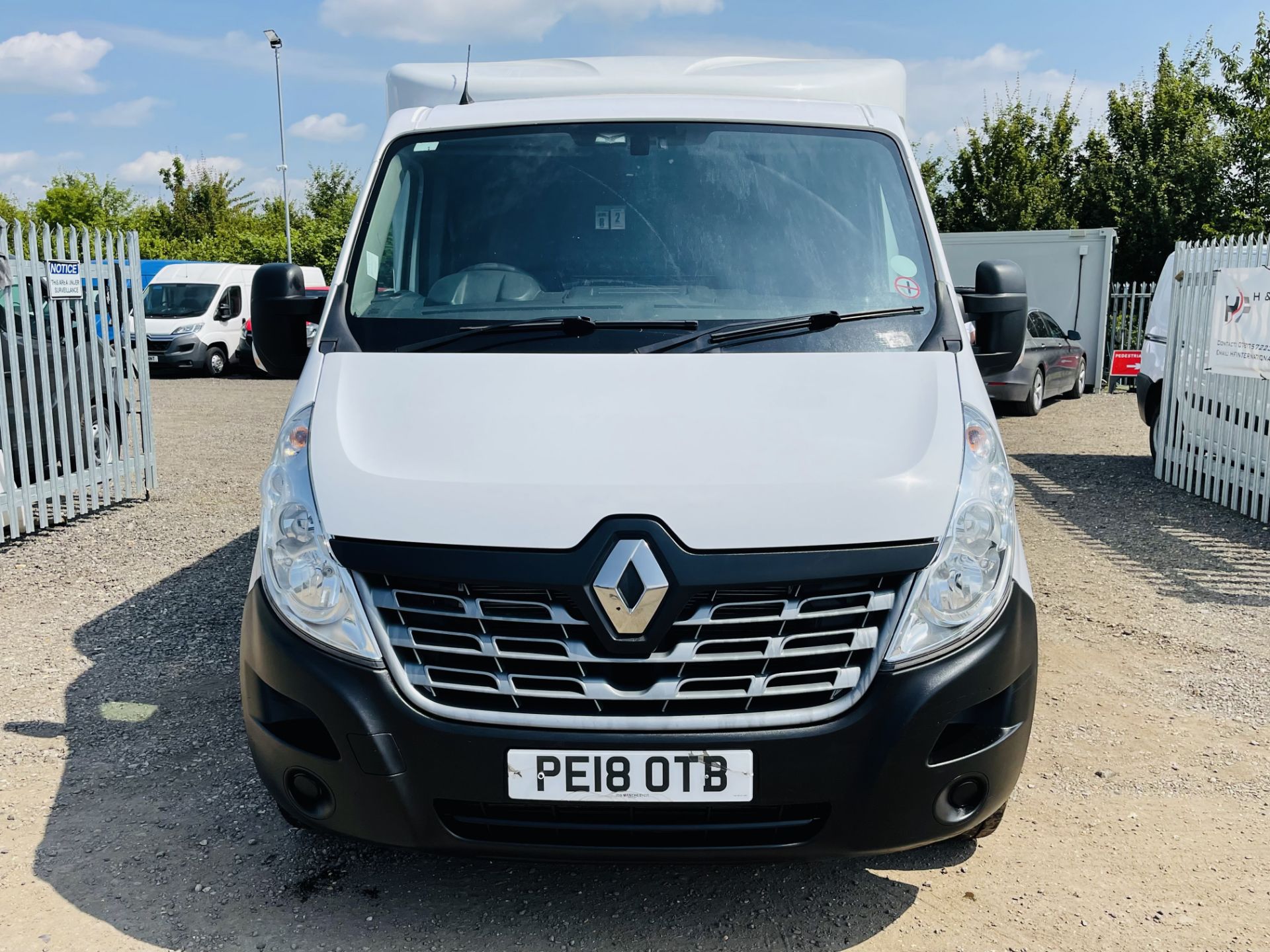 Renault Master 2.3 DCI L3 2018 '18 Reg' Low-Loader Luton - Euro 6b ...