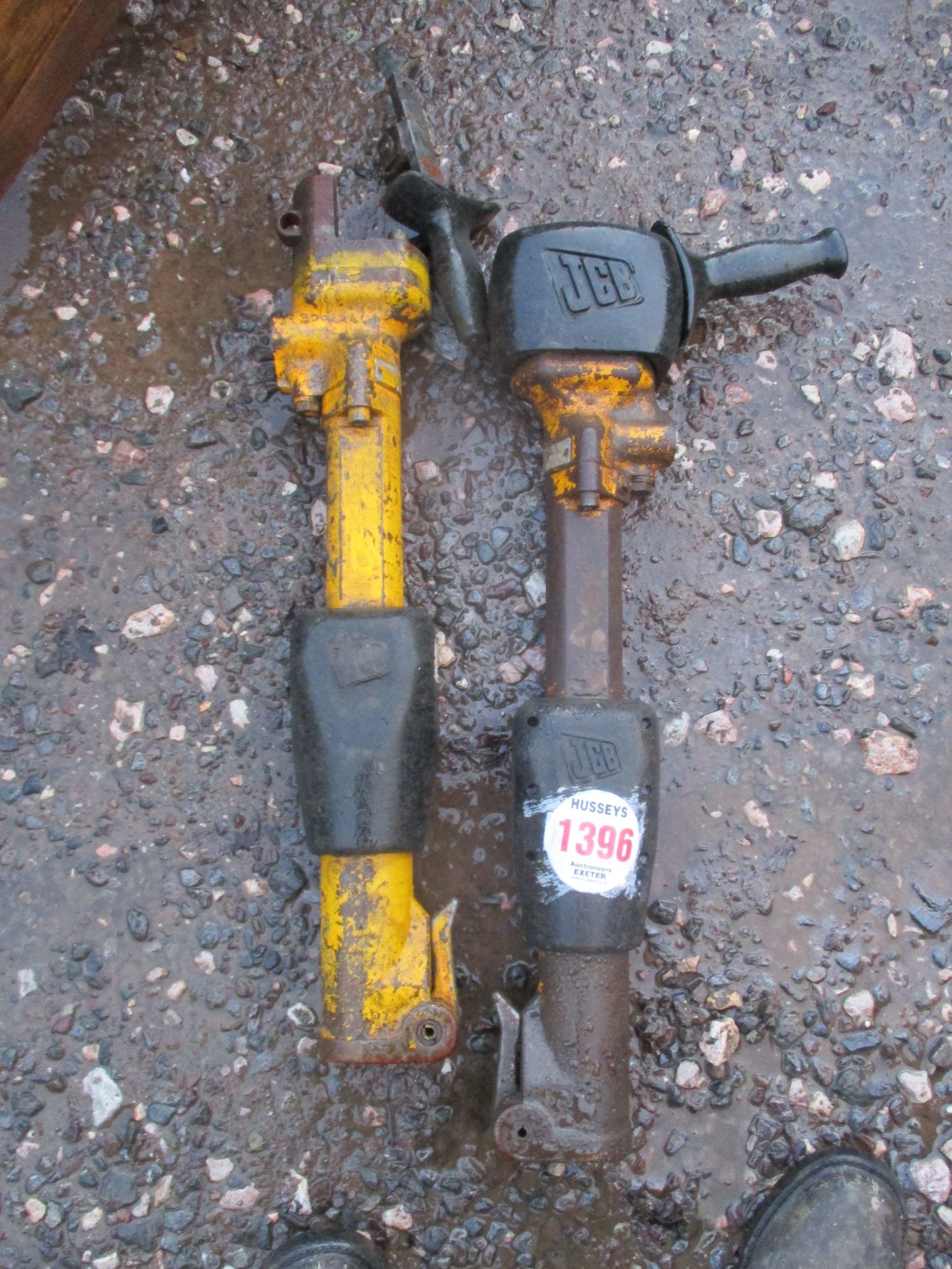 2 HYD JCB BREAKERS *** No Vat On Hammer - Auctioneers Margin Scheme Lot ...