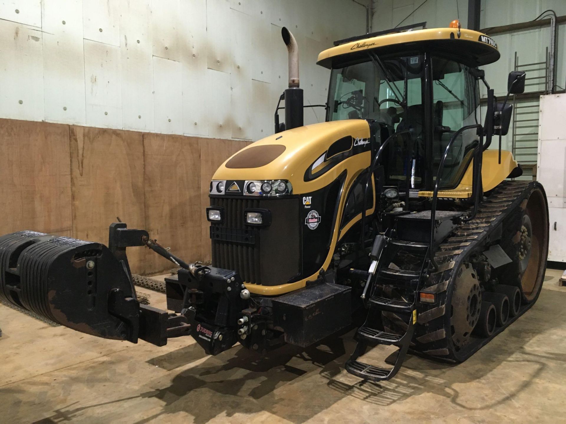 2012 Cat Challenger MT765C rubber tracked crawler with Zuidberg front ...
