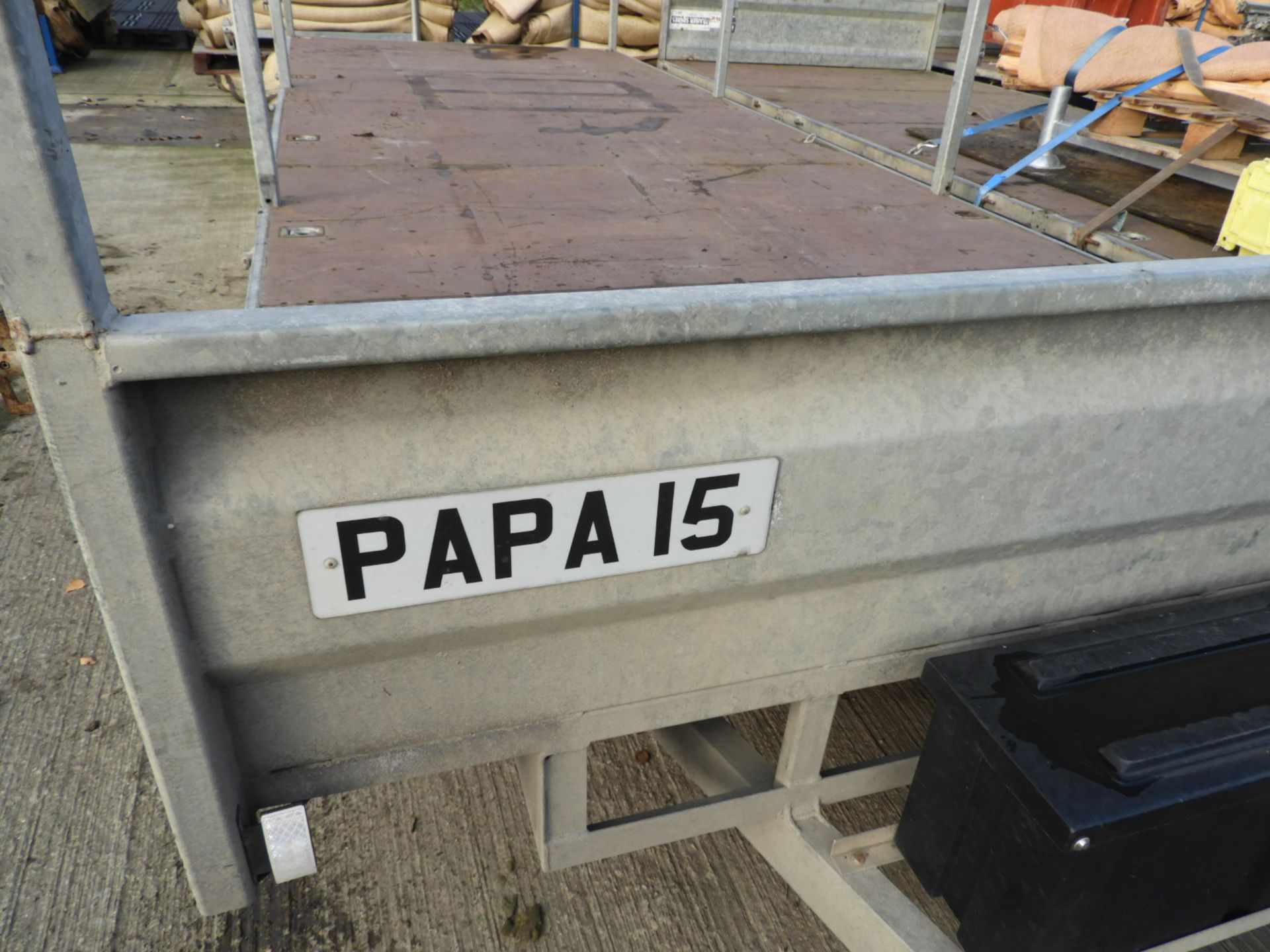 *Tailors Trailers Limited Tri Axel Flatbed Trailer (20ft x 7'6") with H ...