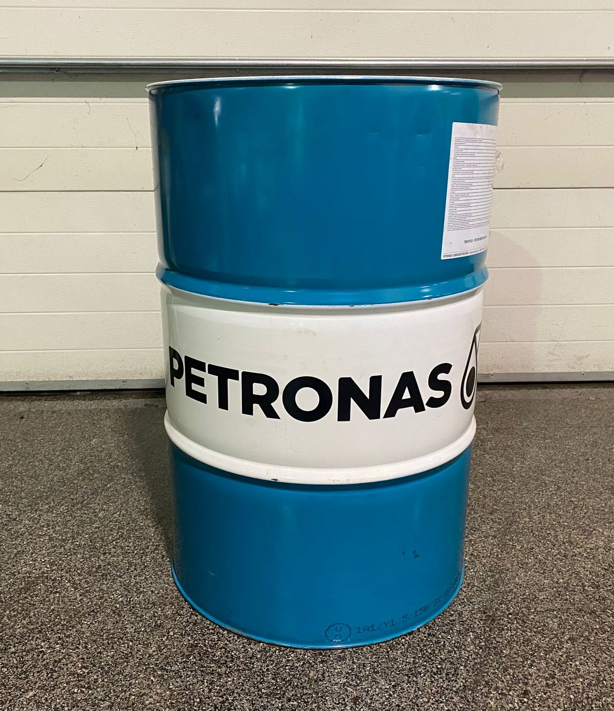 200 LITRE PETRONAS EMPTY BARREL