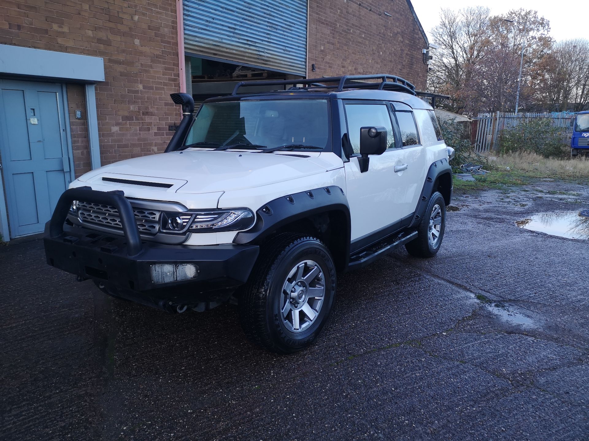 White RHD Toyota FJ Cruiser 4.0 Petrol 2014, RHD Only 41’135 Miles LED ...