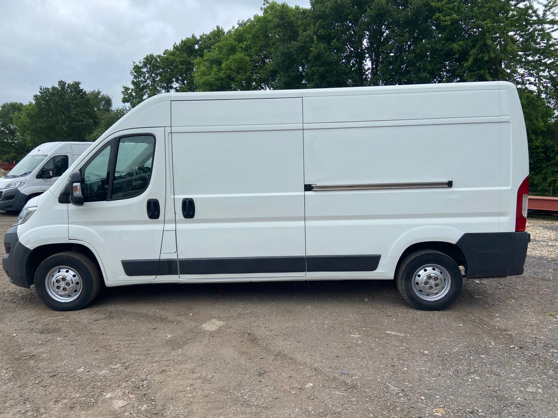 NF - 2017 CITROEN RELAY 35 L3H2 EPRISE BLUEHDI WHITE PANEL VAN, SHOWING ...