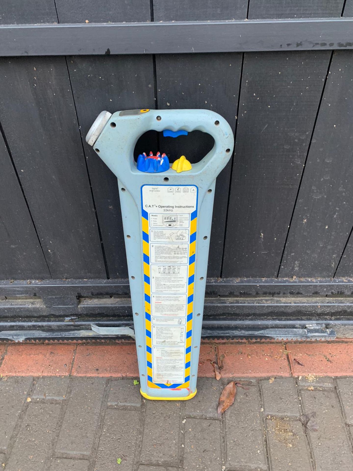 MC - CAT 3+ RADIO DETECTION SCANNER *PLUS VAT* COLLECTION FROM NEWARK, NG23
