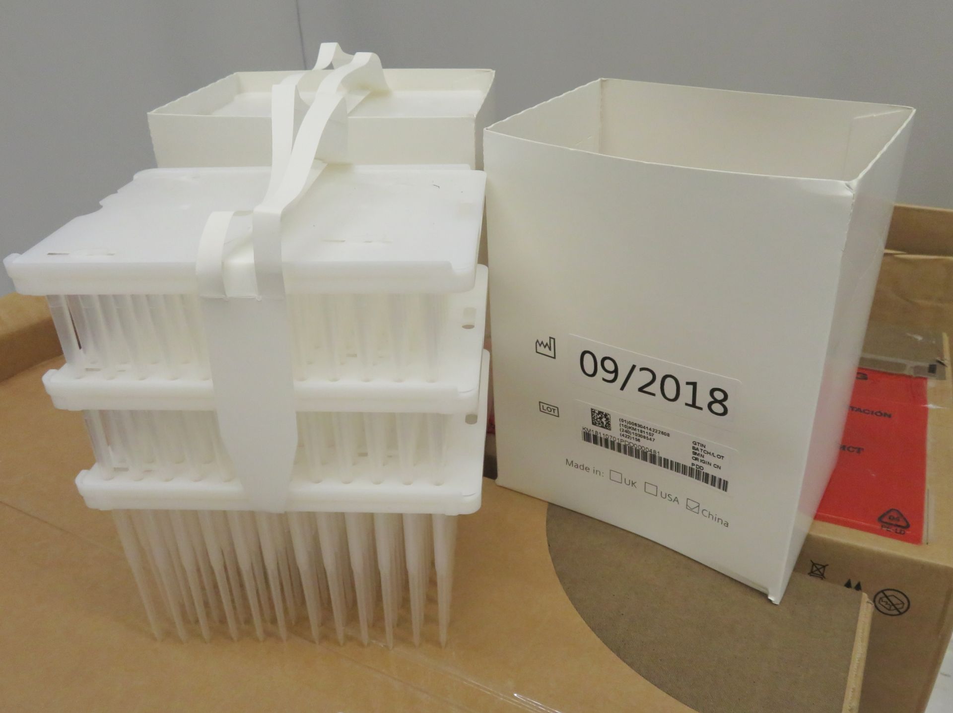 Siemens ADVIA Centaur XP Immunoassay System. Includes Computer, Monitor ...