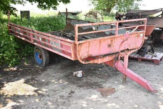 VEGETABLE HARVESTING TRAILER