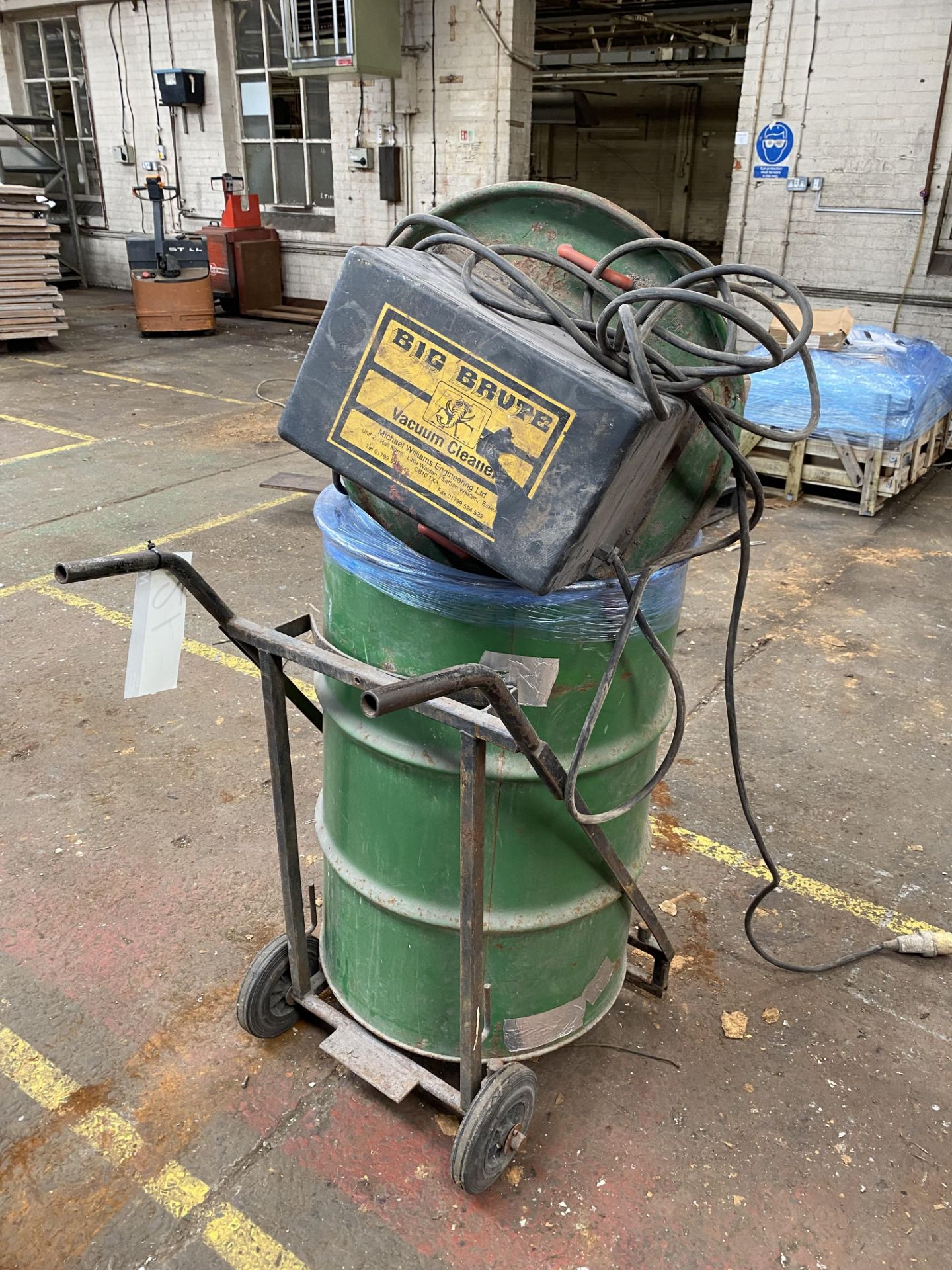 Big Brute Portable Industrial Vacuum Cleaner, 110VPlease read the ...