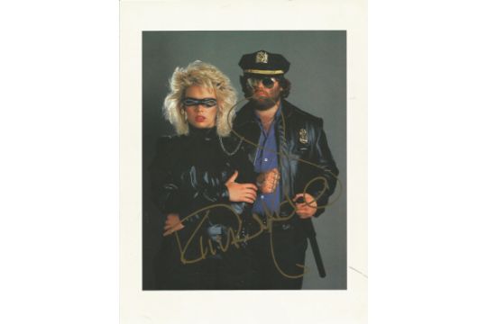 Kim Wilde signed 10x8 inch colour photo. Kim Wilde, born Kim Smith ...