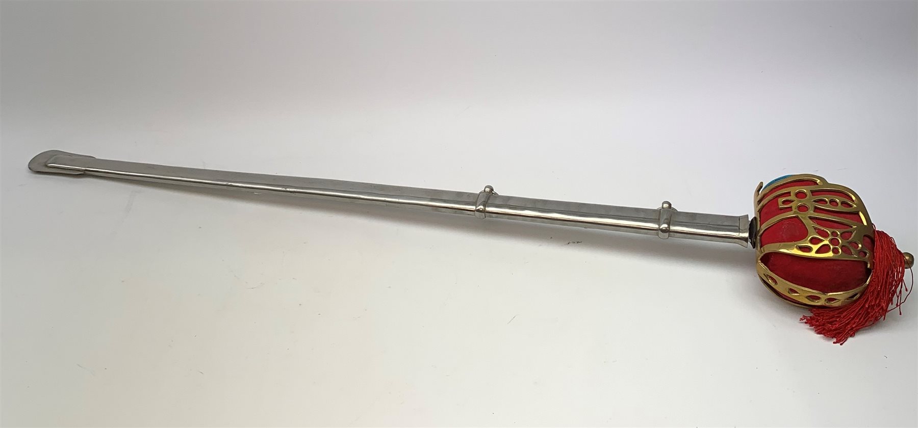 Replica Scottish Regimental officer's Claymore sword, with 88cm steel ...