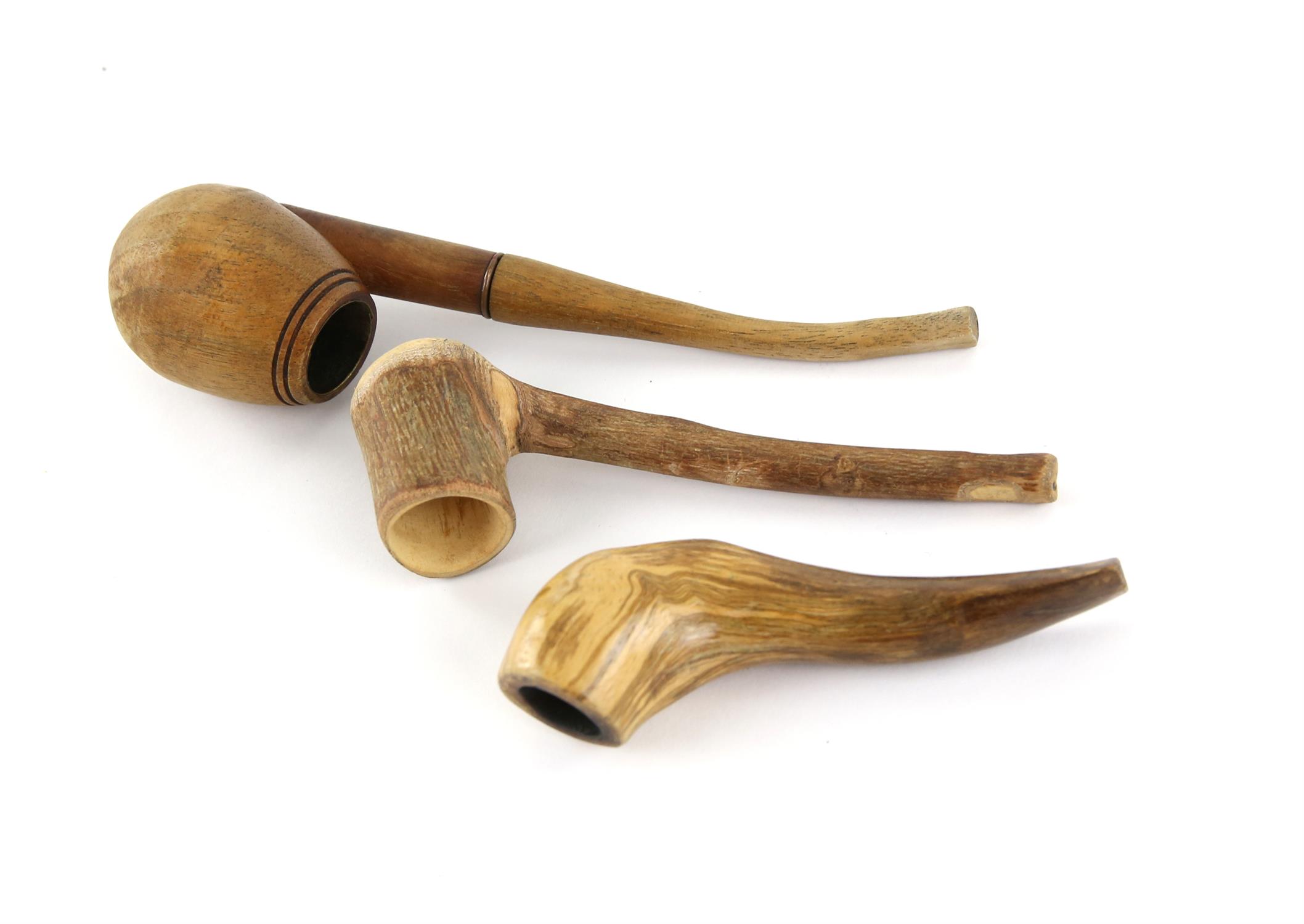 The Lord of the Rings - 3 Hobbit smoking pipes, 1 made as a prop for ...