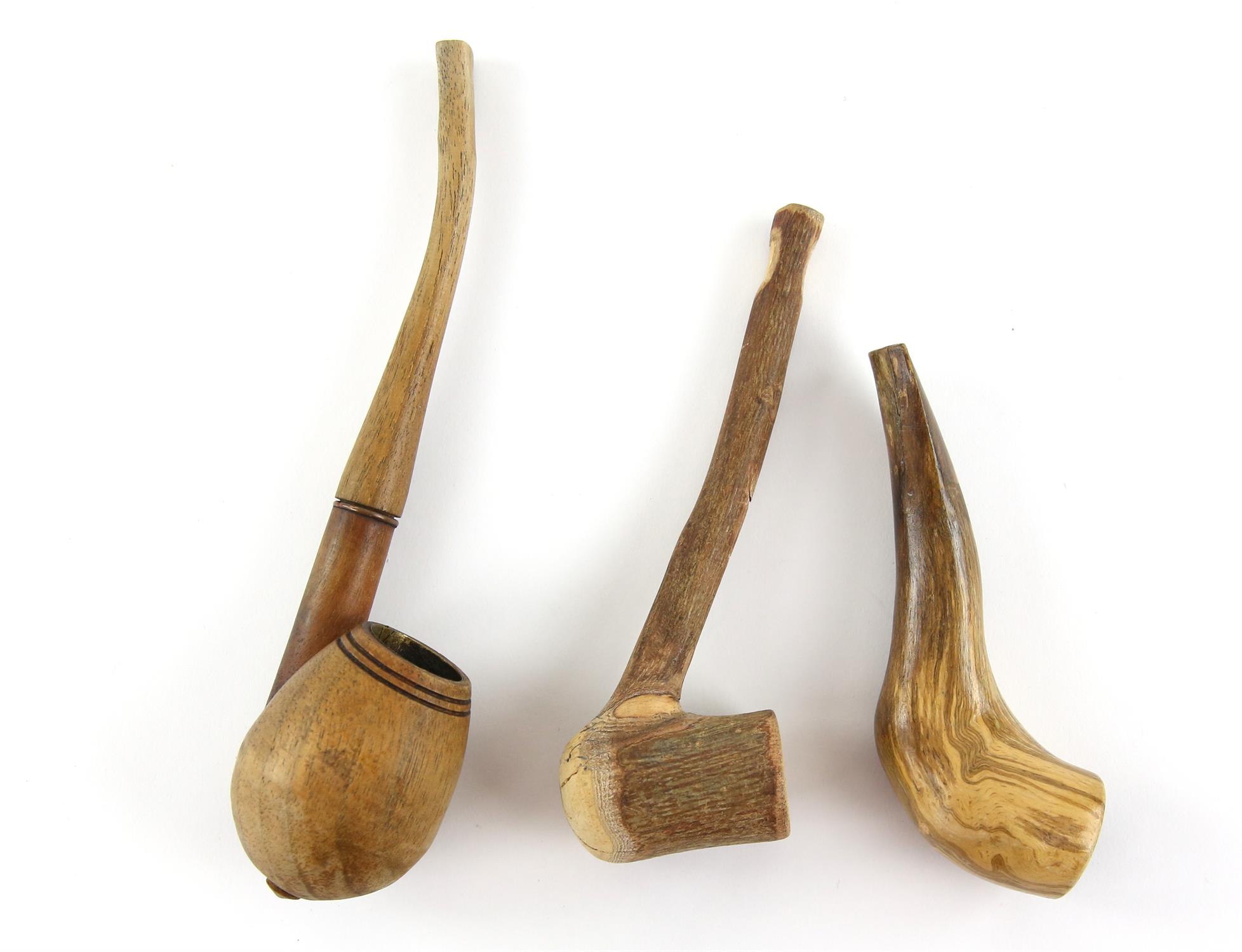 The Lord of the Rings - 3 Hobbit smoking pipes, 1 made as a prop for ...