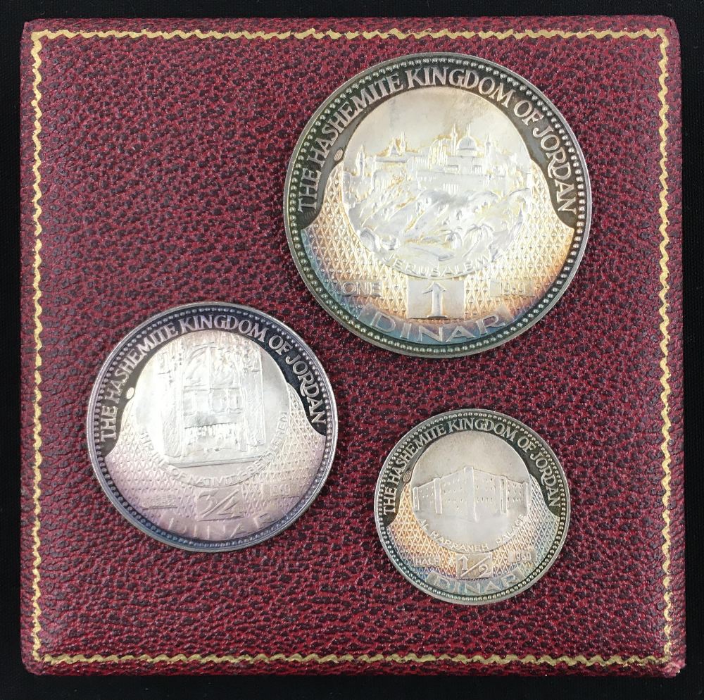 Three 1969 Hashemite Kingdom of Jordan coins; one Dinar, 3/4 Dinar and ...