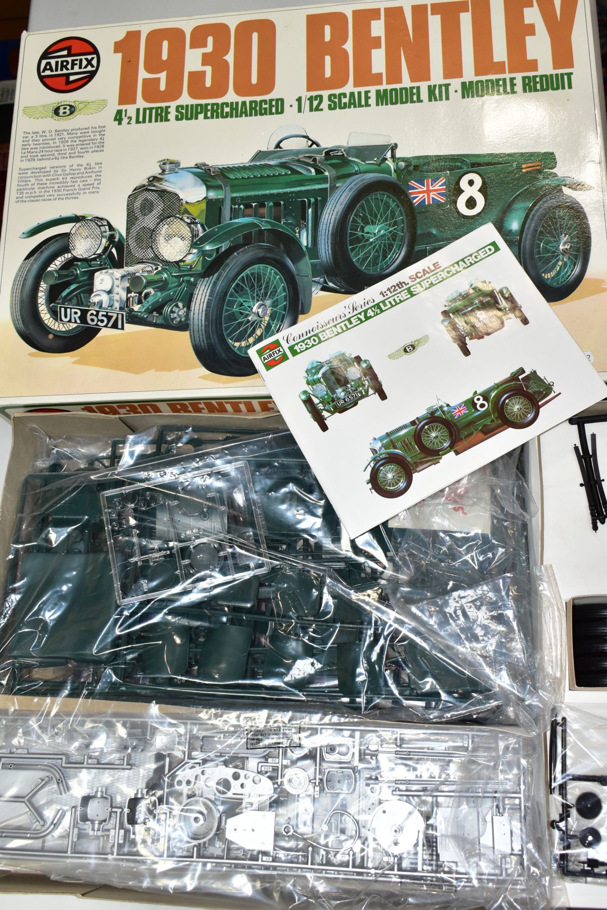 A BOXED UNBUILT AIRFIX 1930 BENTLEY 4.5 LITRE SUPERCHARGED RACING CAR ...