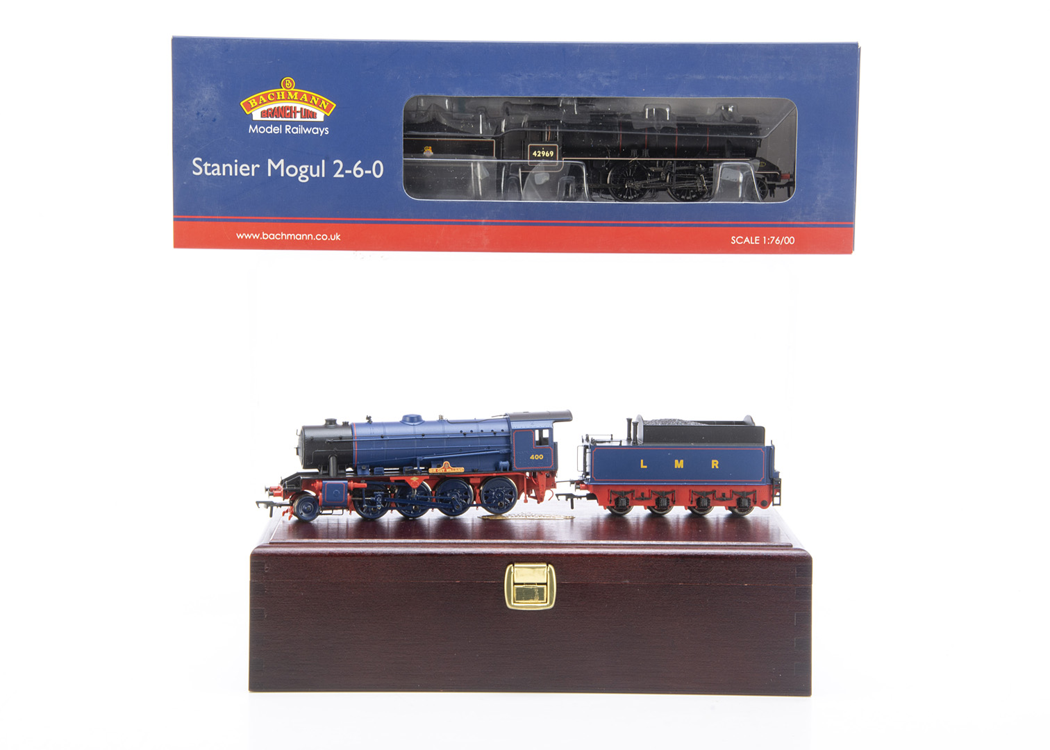 Bachmann OO Gauge Steam Locomotives and Tenders, a boxed 31-691 Stanier ...