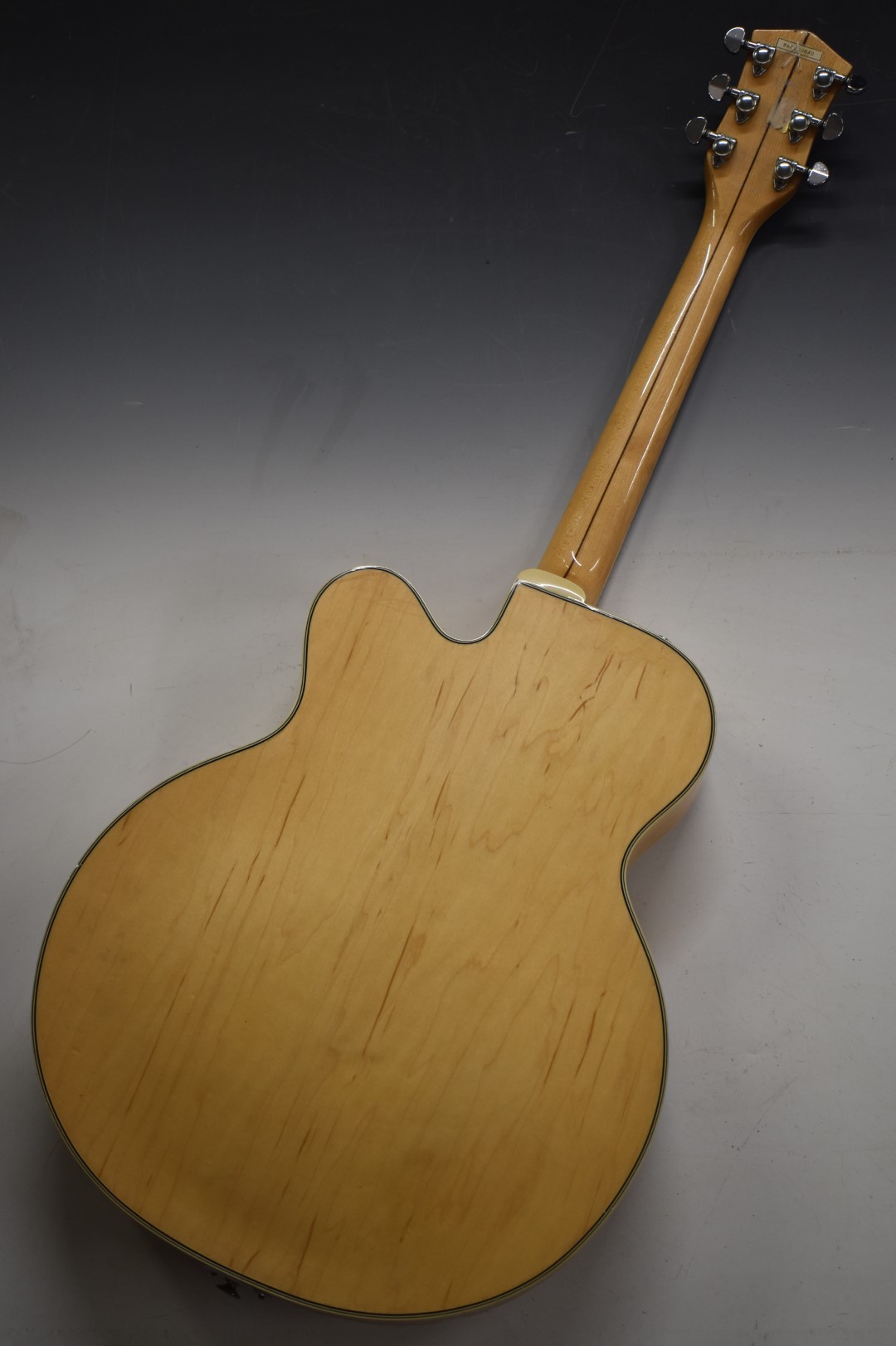 Hondo HL5FBB 'Fat Boy' electric archtop guitar with blonde body, series ...