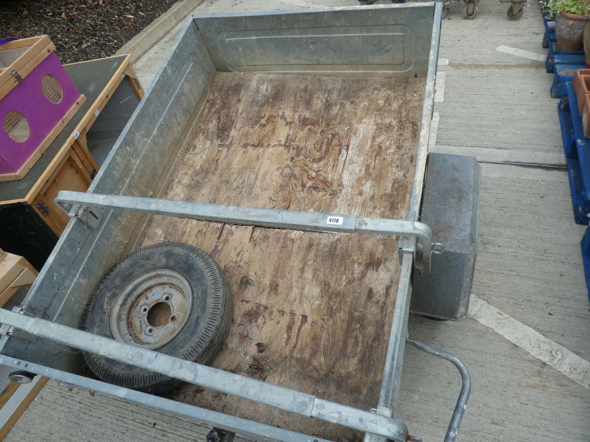 Erde galvanised single axle trailer