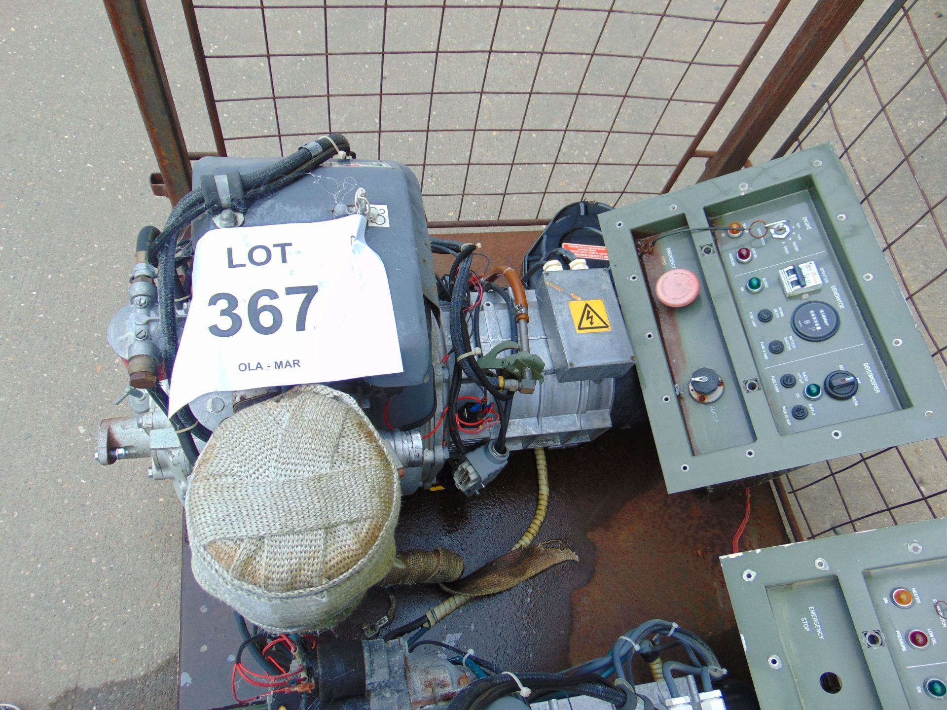 You are bidding for a Markon B105D 5 KVA lister/petter electric start ...