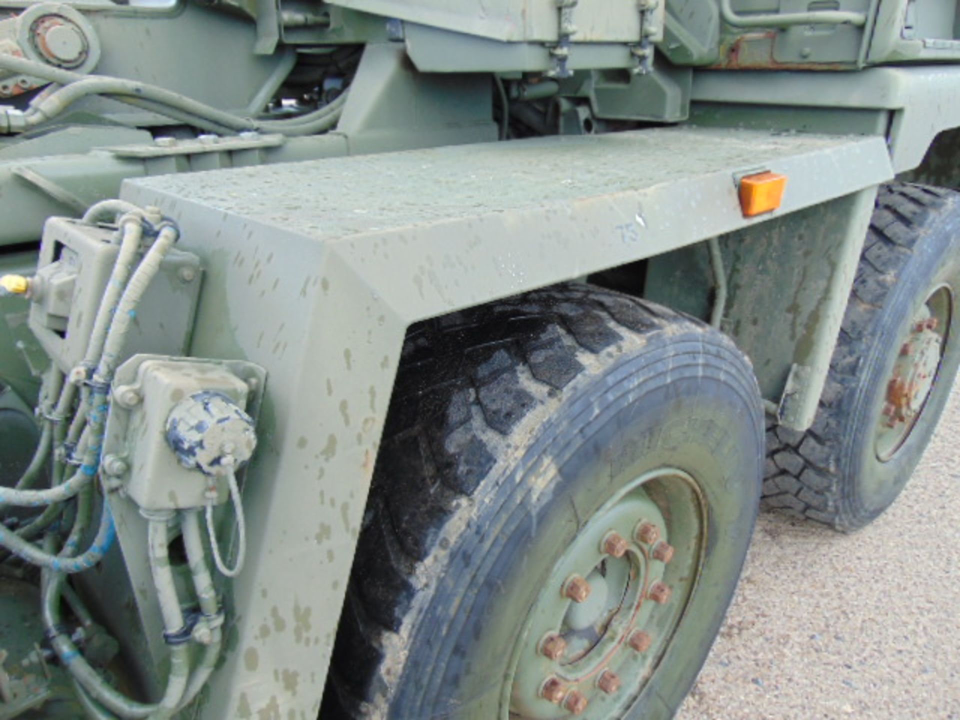 You are bidding on a recently released from the UK MoD a DAF 8x6 DROPS ...