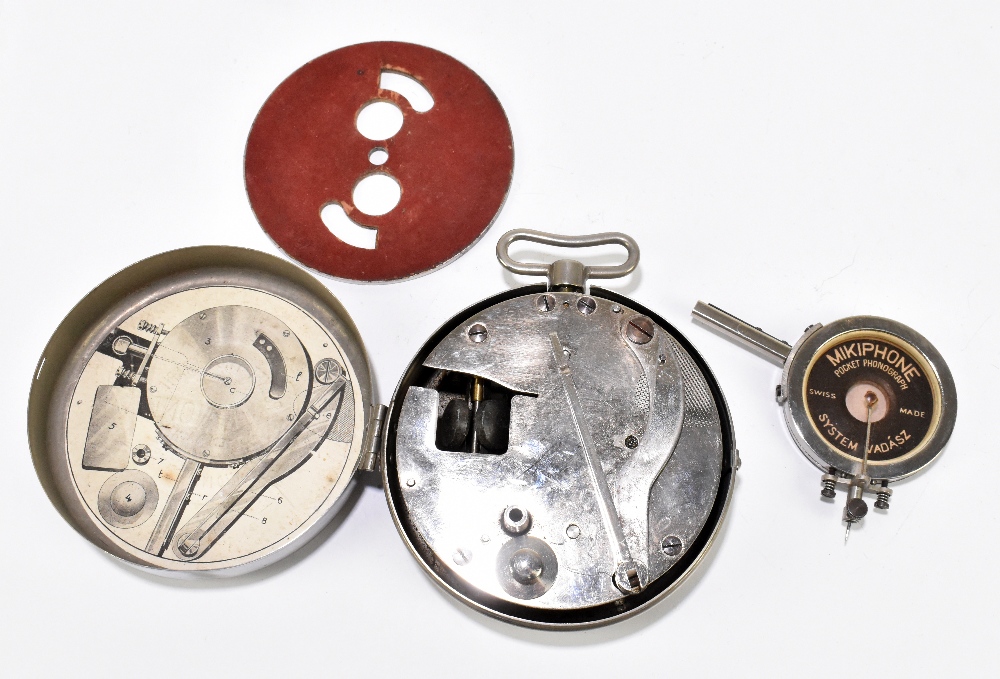 MIKIPHONE; a chrome pocket phonograph with needle head and plateau (3 ...