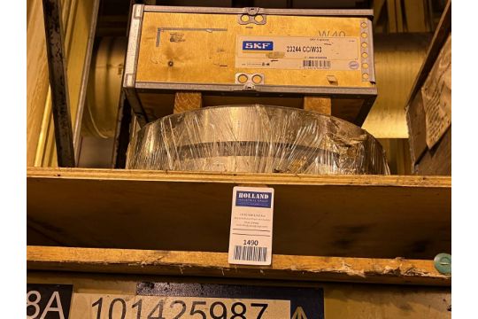 SKF BEARING 23244 CC/W33 [Loc: Duluth, Minnesota ]
