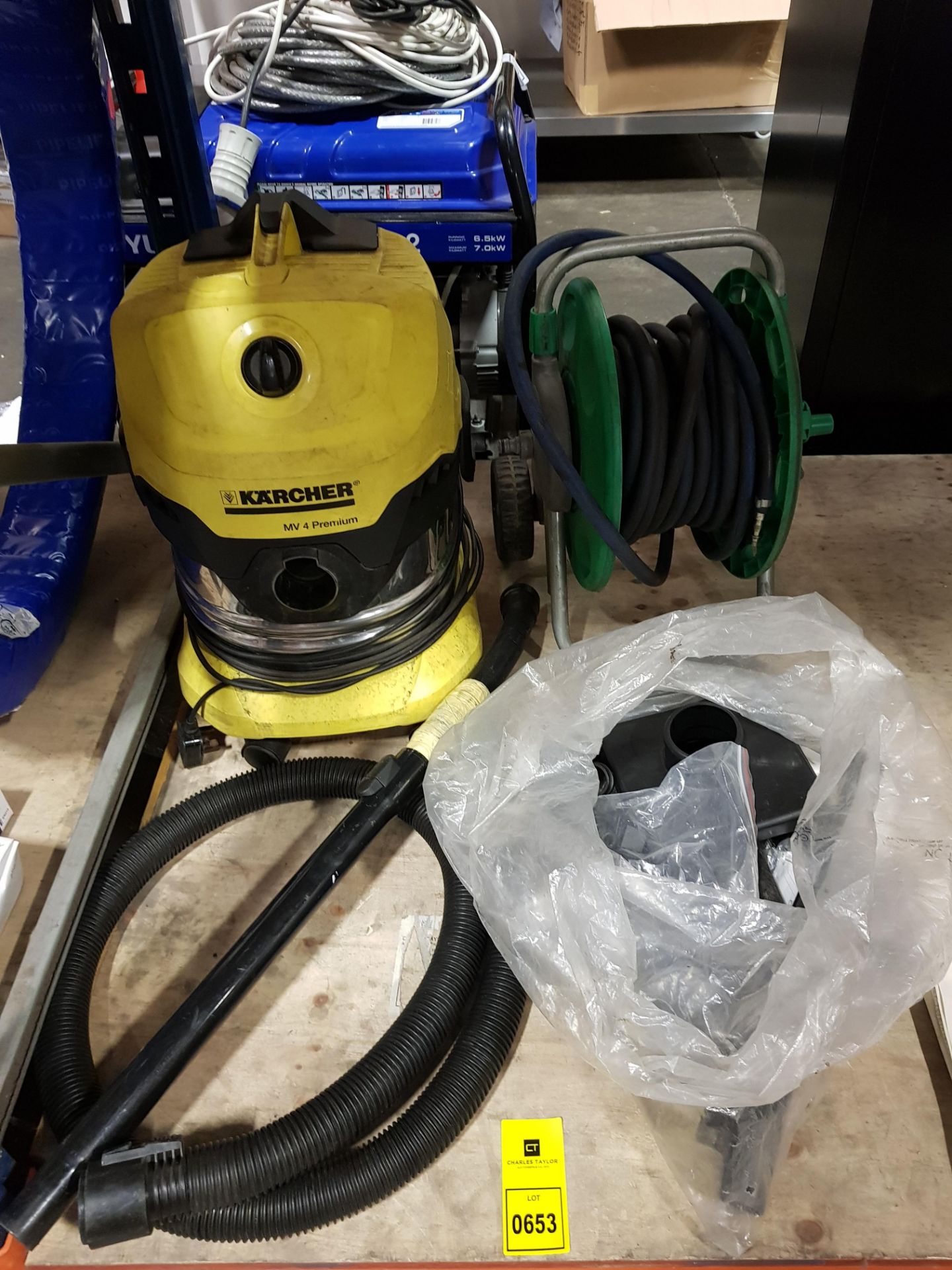 2 PIECE MIXED LOT CONTAINING KARCHER MV-4 PREMIUM WET AND DRY VACUUM ...