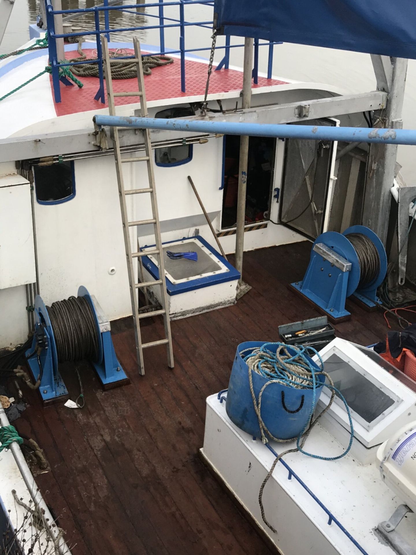 14 metre live aboard Boat - Sleeps 6 - Boat has been modernised and ...