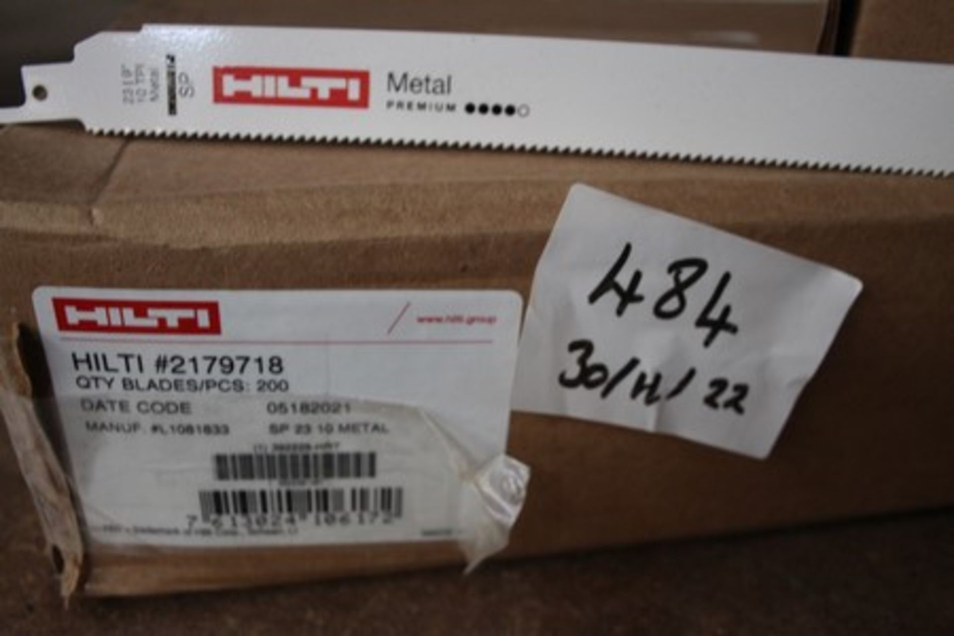 2 x boxes each containing approximately 200 x Hilti saw blades, size ...