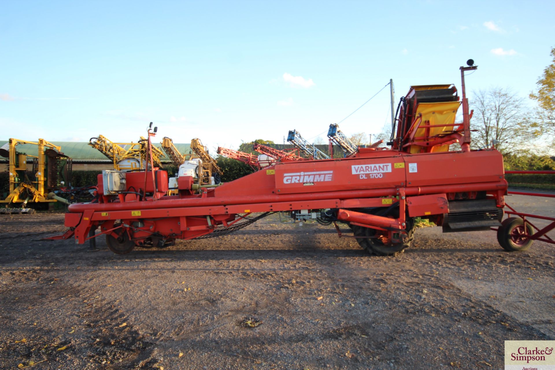 Grimme DL1700 Variant trailed vegetable harvester. 1996. Currently ...