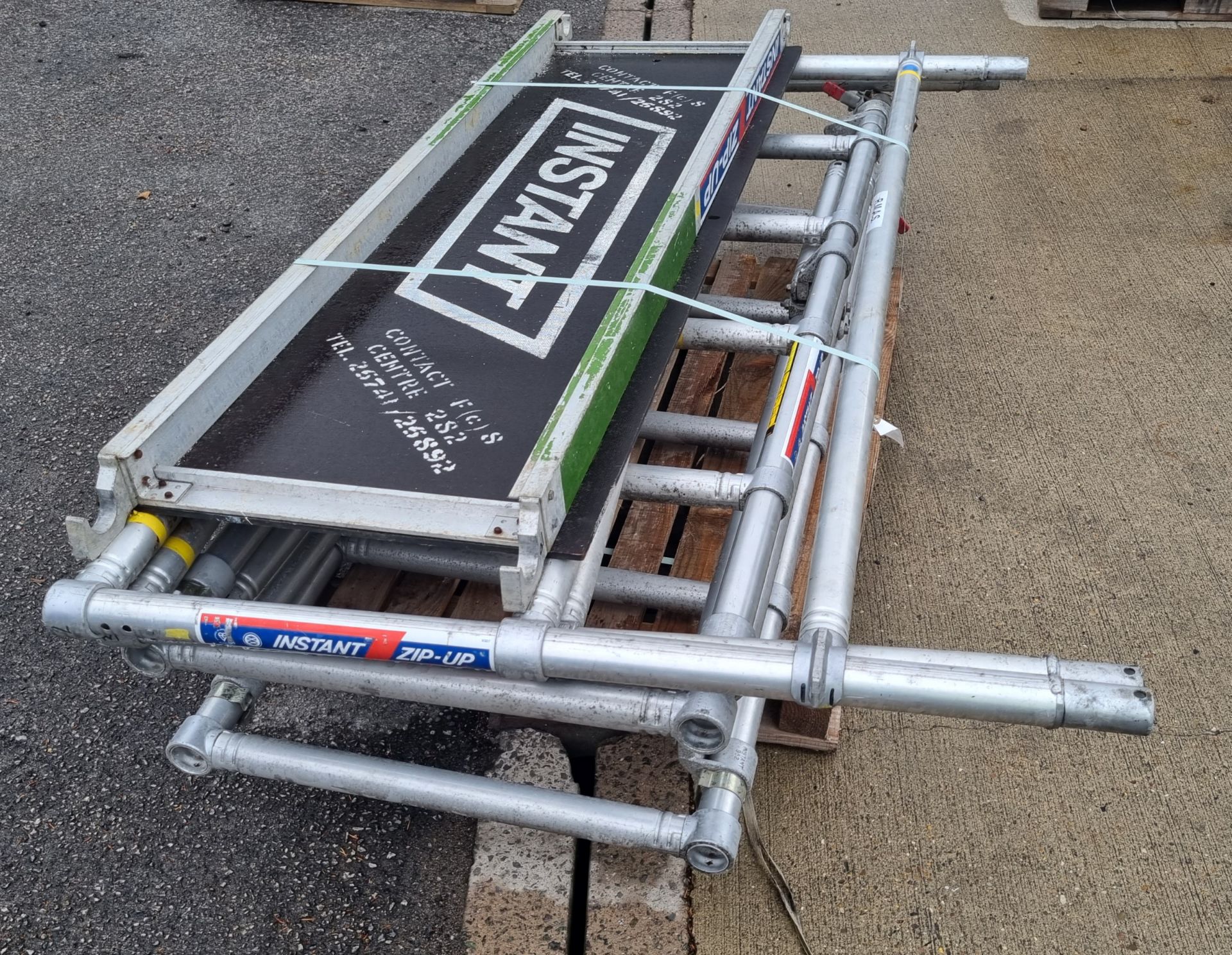 Instant Zip-Up Scaffolding Tower assembly - L 2.06M