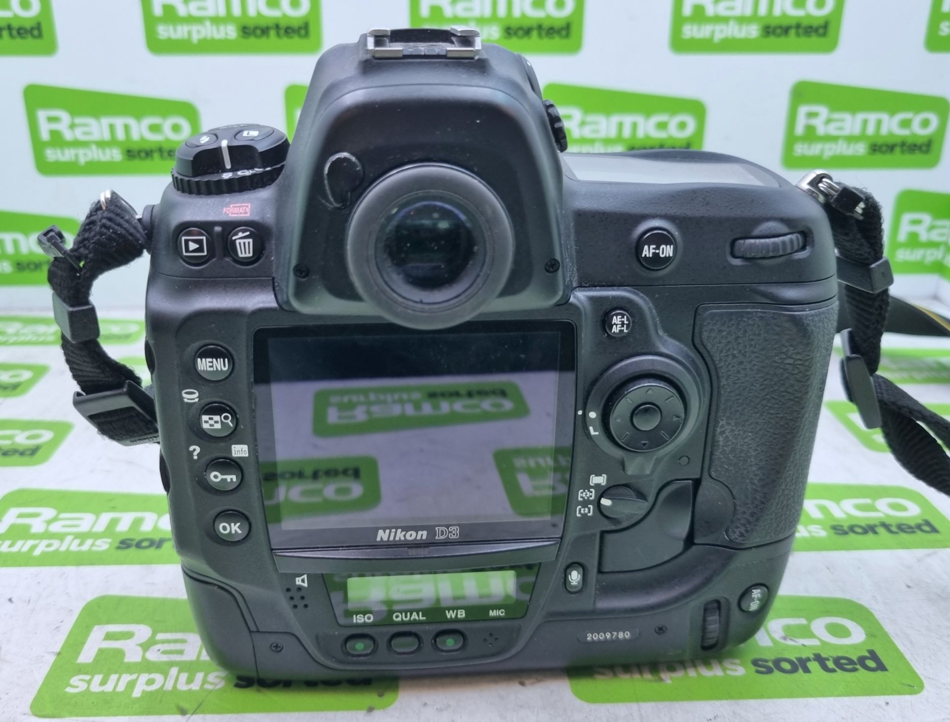 Nikon D3 digital SLR camera body
