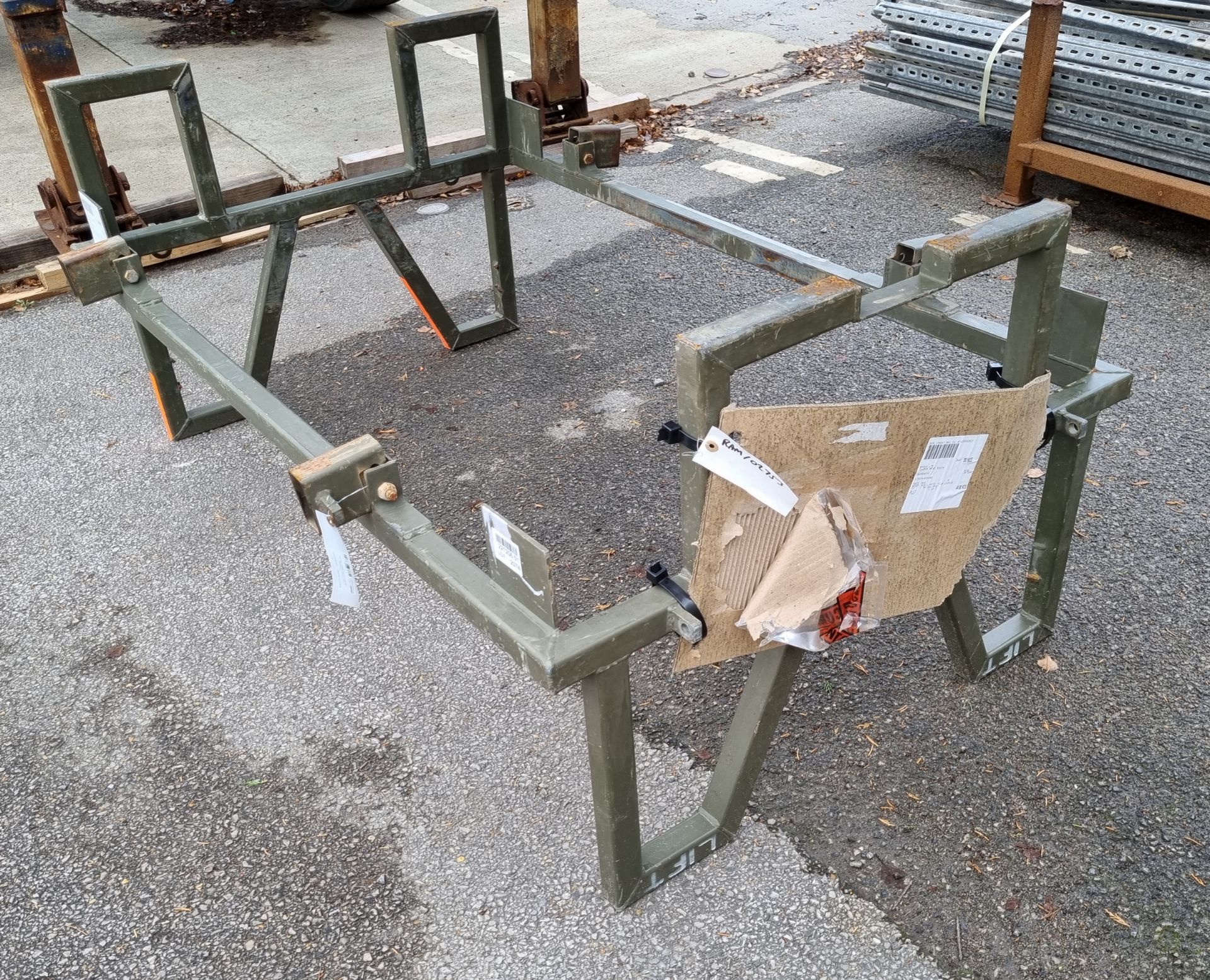 Small water tank frame - L 160 x W 110 x H 70cm