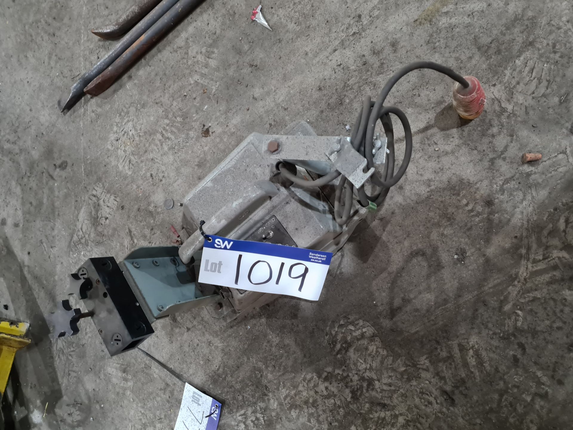 Gullco Oscillator Straigh Line Cutter Cutter/ Welder, 110V