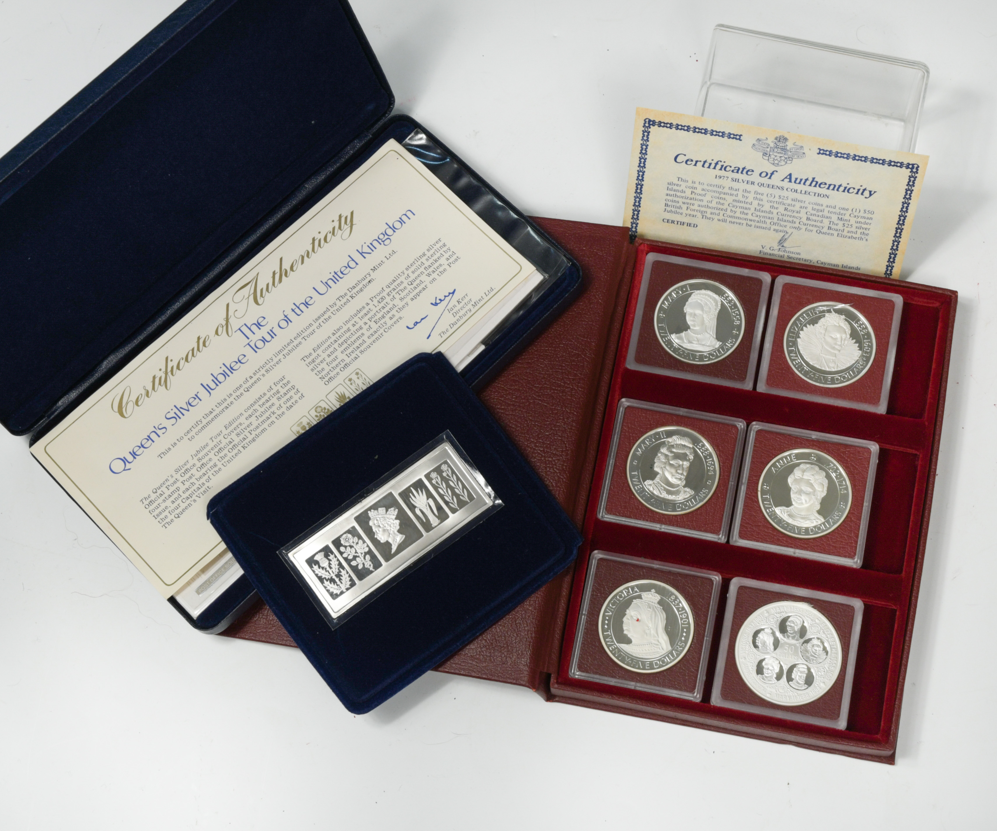 Cayman Islands 1977 Silver Queens Collection with five $25 silver coins ...