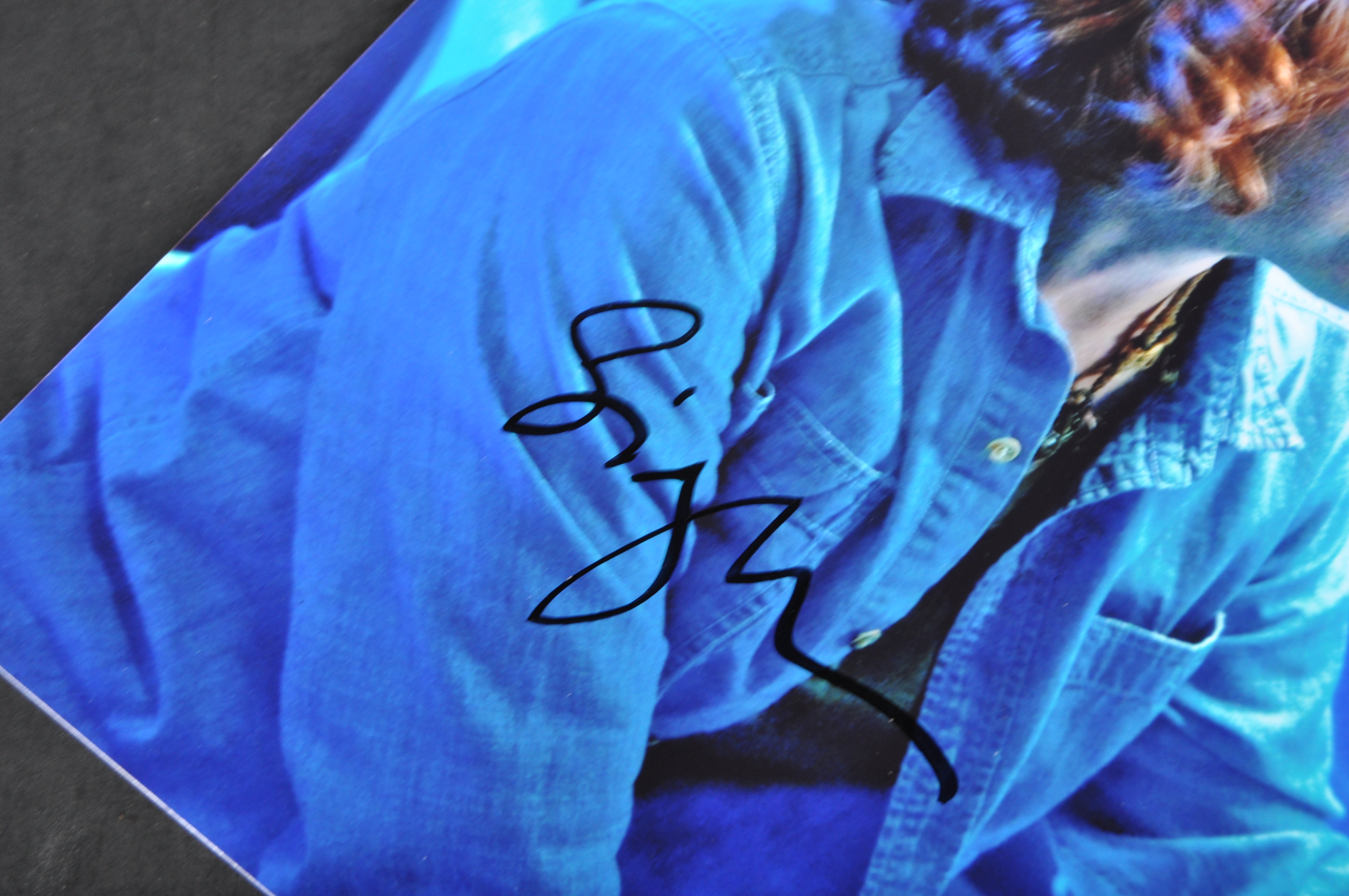 SIGOURNEY WEAVER - GHOSTBUSTERS / ALIEN - SIGNED 8X10" PHOTO - ACOA ...