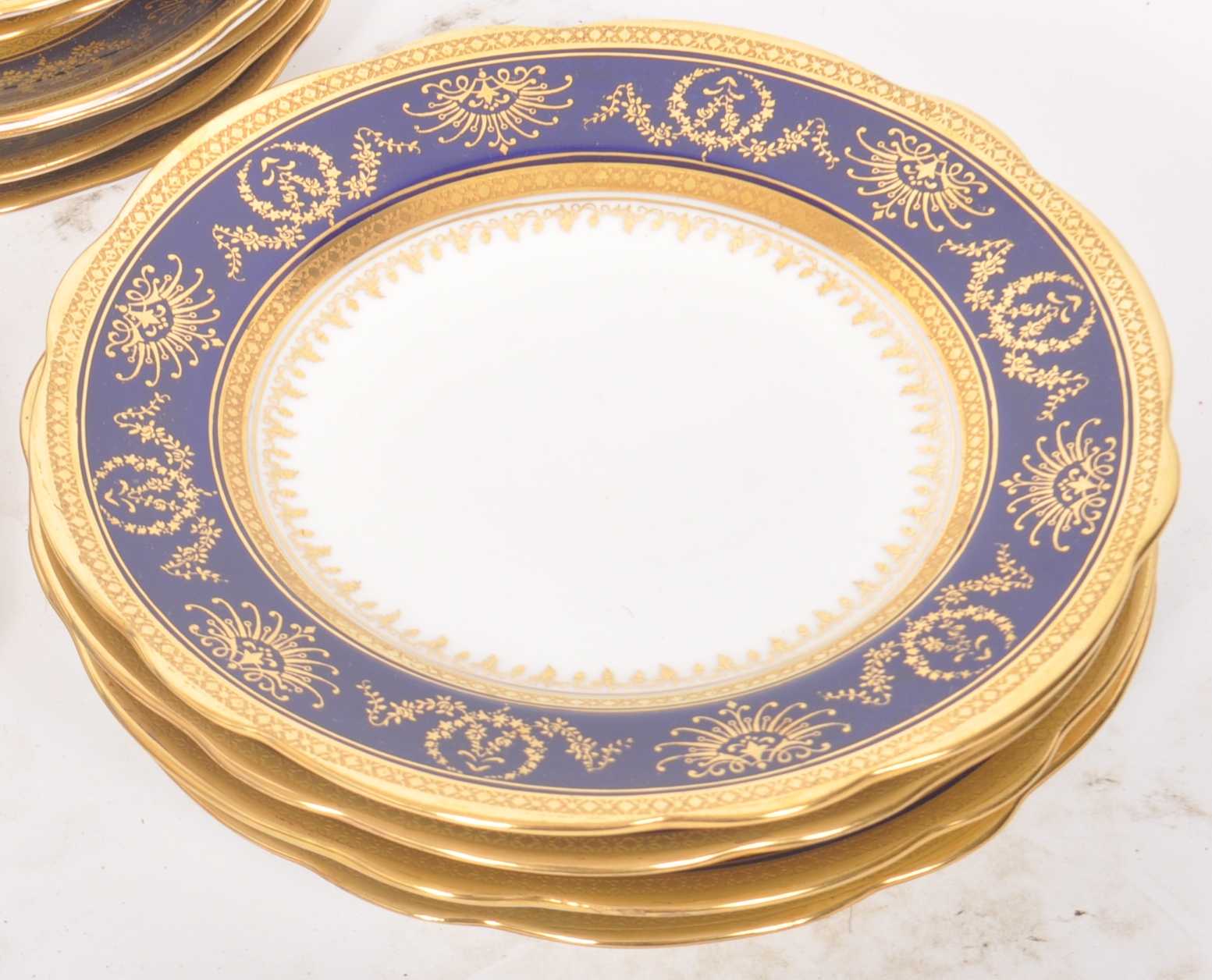 An early 19th Century George III Coalport 35 piece porcelain tea ...