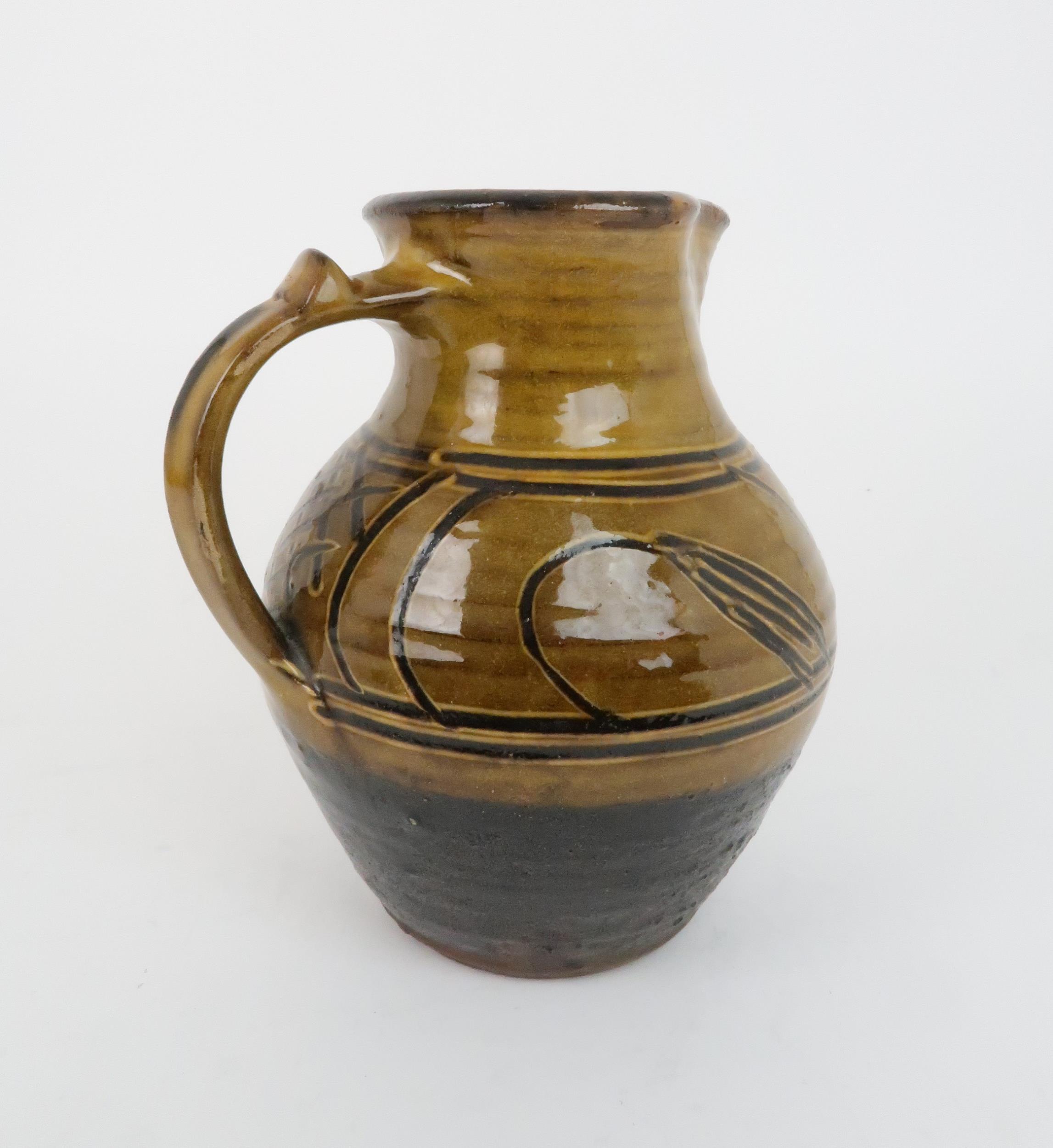 MICHAEL CARDEW (BRITISH 1901-1983) FOR WINCHCOMBE POTTERY slipware jug ...