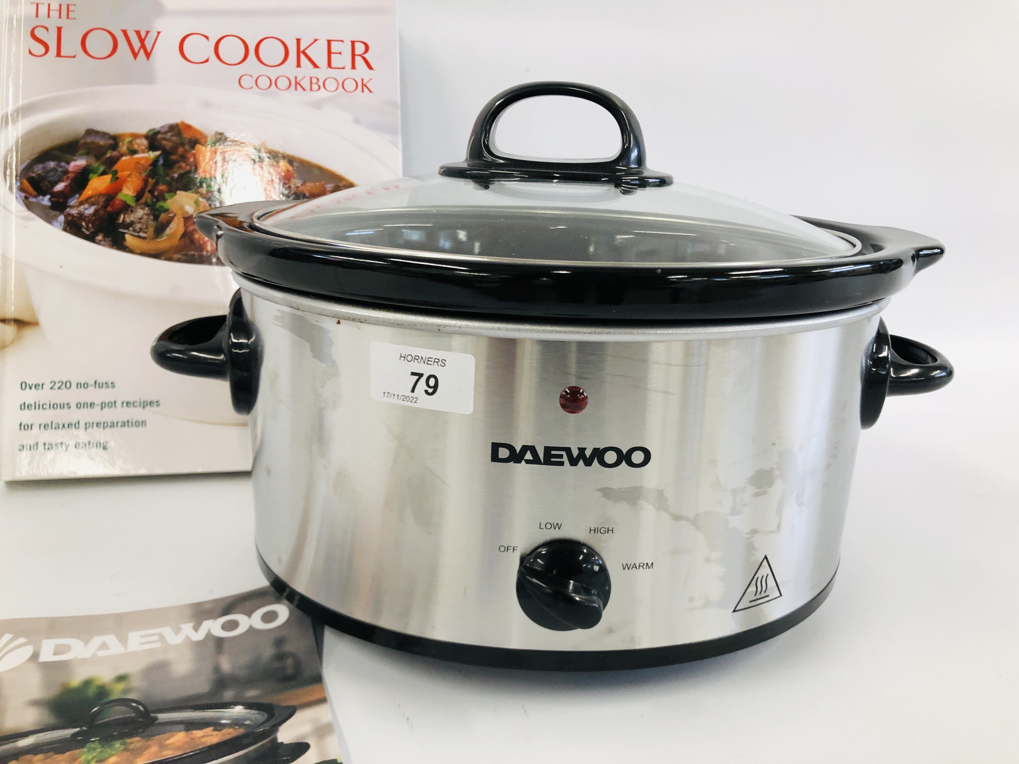 DAEWOO 3.5 LITRE STAINLESS STEEL SLOW COOKER WITH INSTRUCTIONS AND SLOW ...