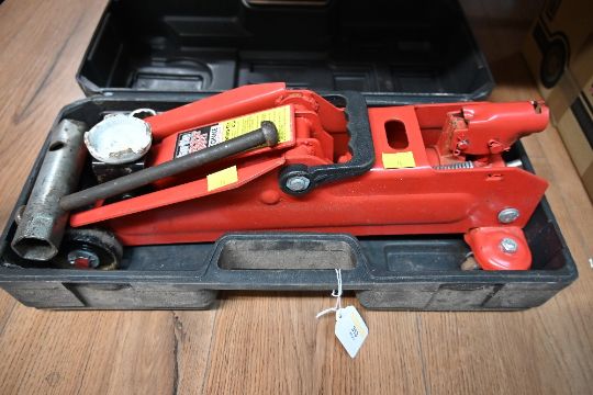 A Clarke Strong-Arm 2 ton trolley jack
