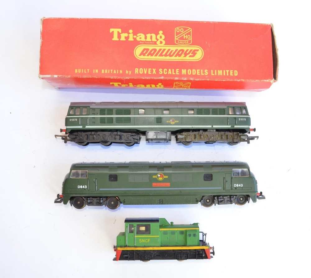 3 OO gauge diesel engines:Lima D843 BR "Sharpshooter", good working ...
