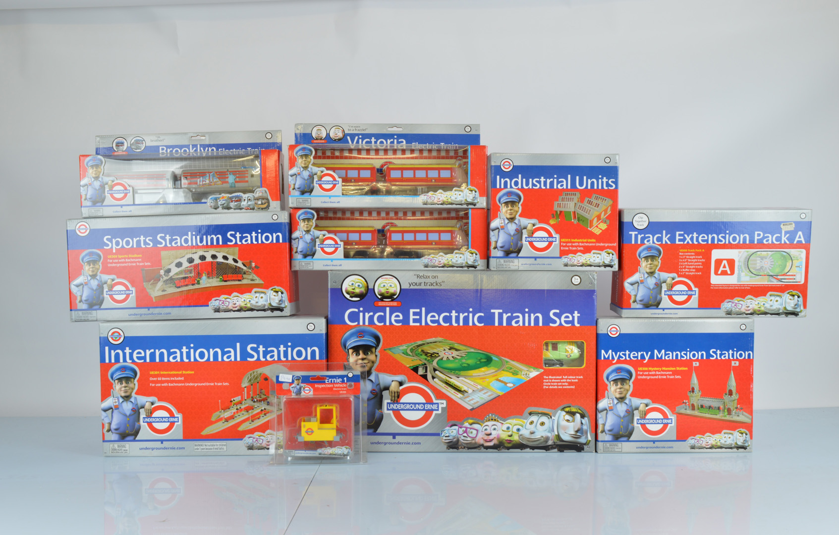 A collection of Underground Ernie model railway sets and accessories ...