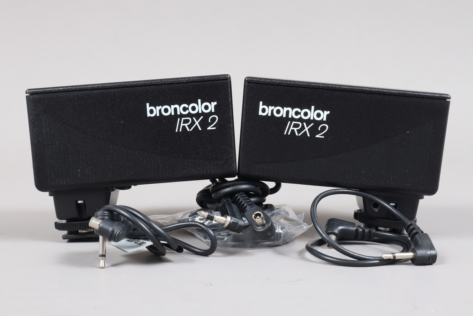 Two Broncolor IRX 2 Infared Flash Triggers, untested, with six sync ...