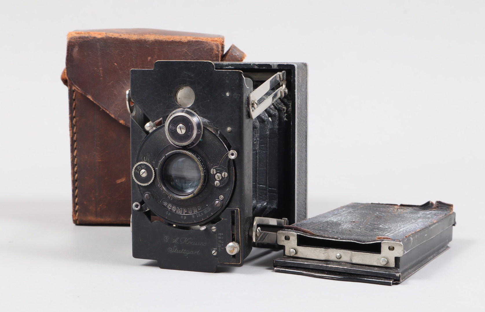 A Krauss Stuttgart Knirps Folding Strutt Camera, circa 1920, Compur ...