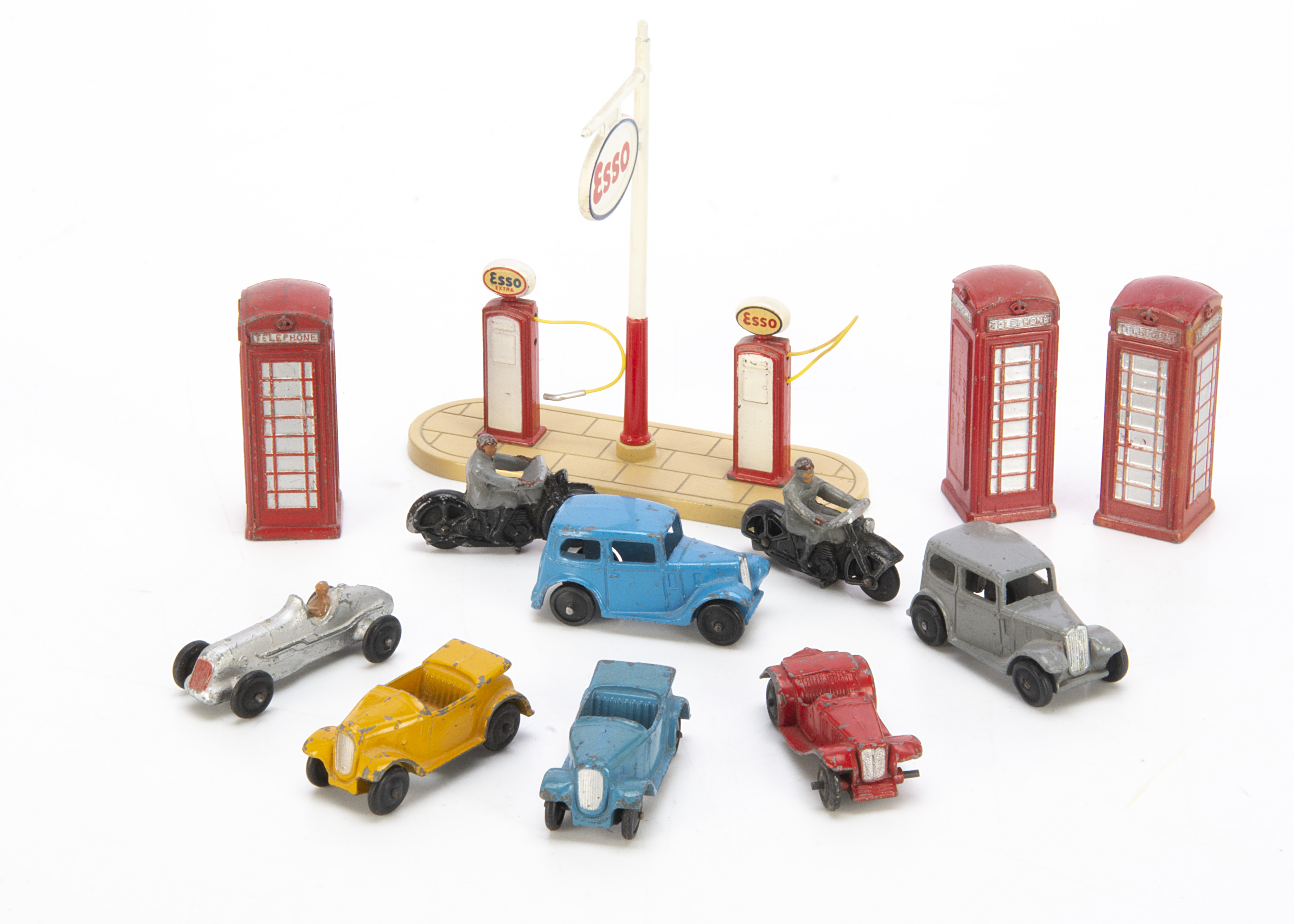 Dinky Toys 35 Series Cars & Other Accessories, 35a Saloon Car (2), blue ...