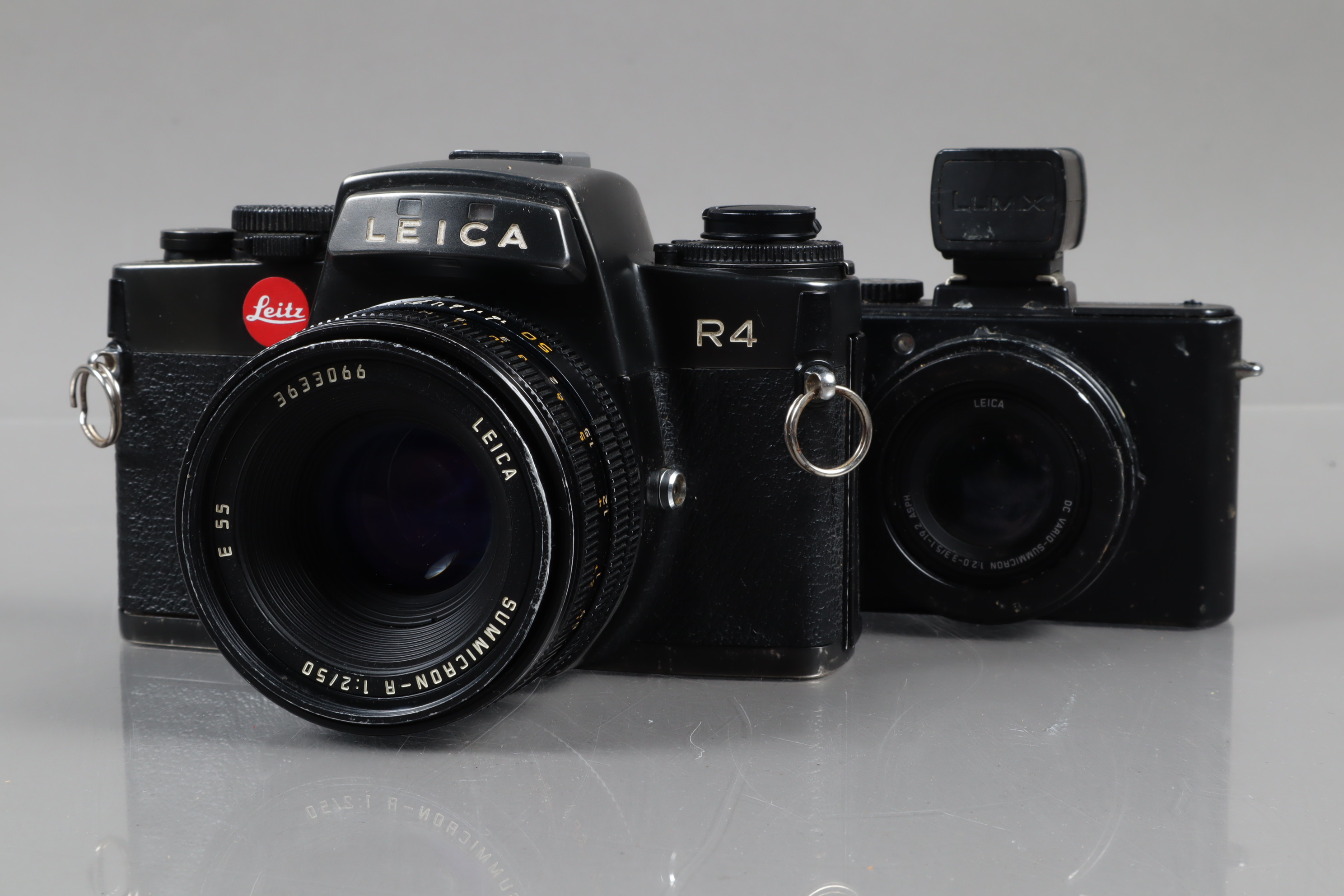 A Leica Summicron-R 50mm f/2 E 55 Lens, serial no 3633066, 19193, 3rd ...
