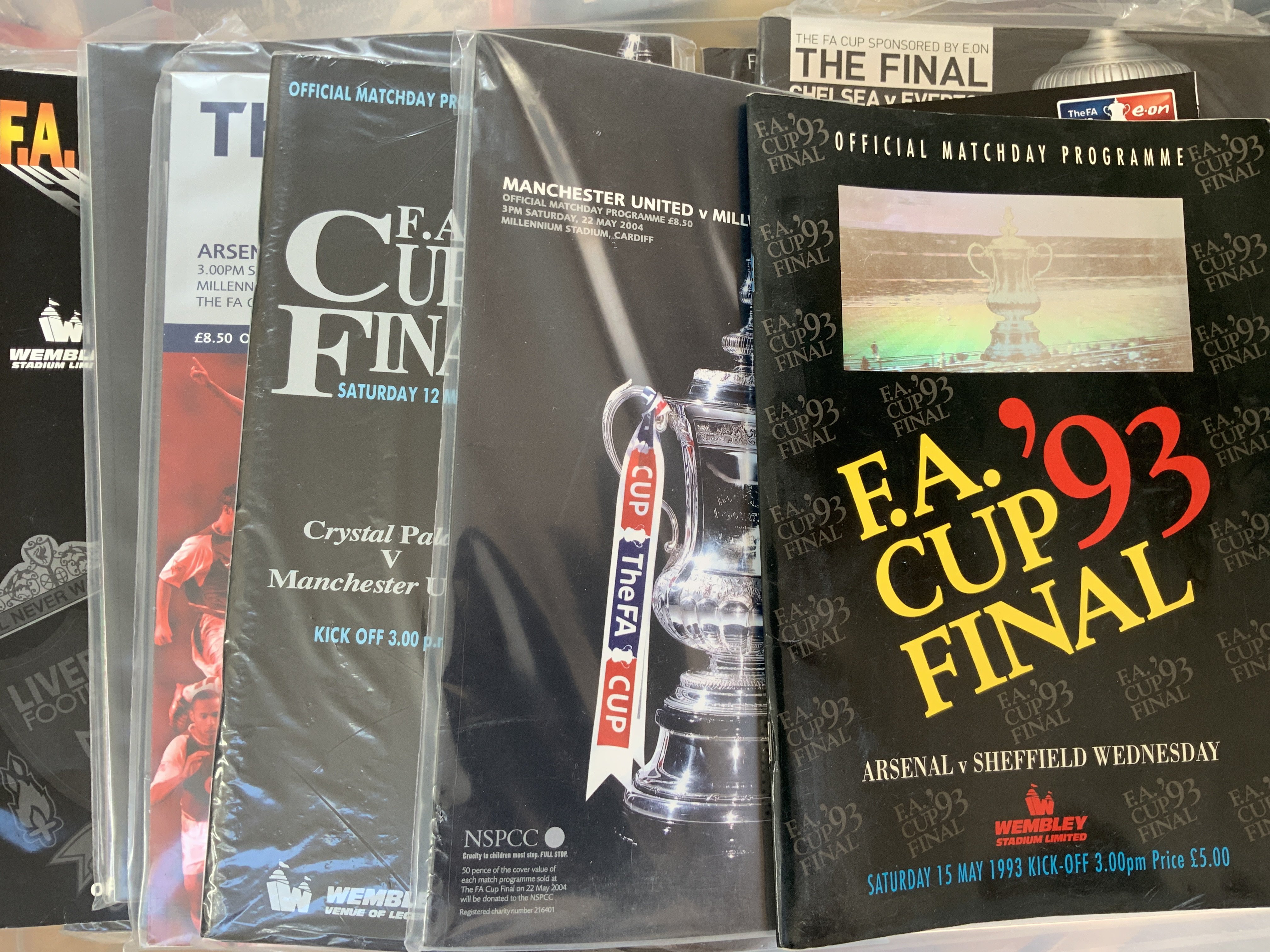 FA Cup Final Football Programmes: Large quantity in good very condition ...