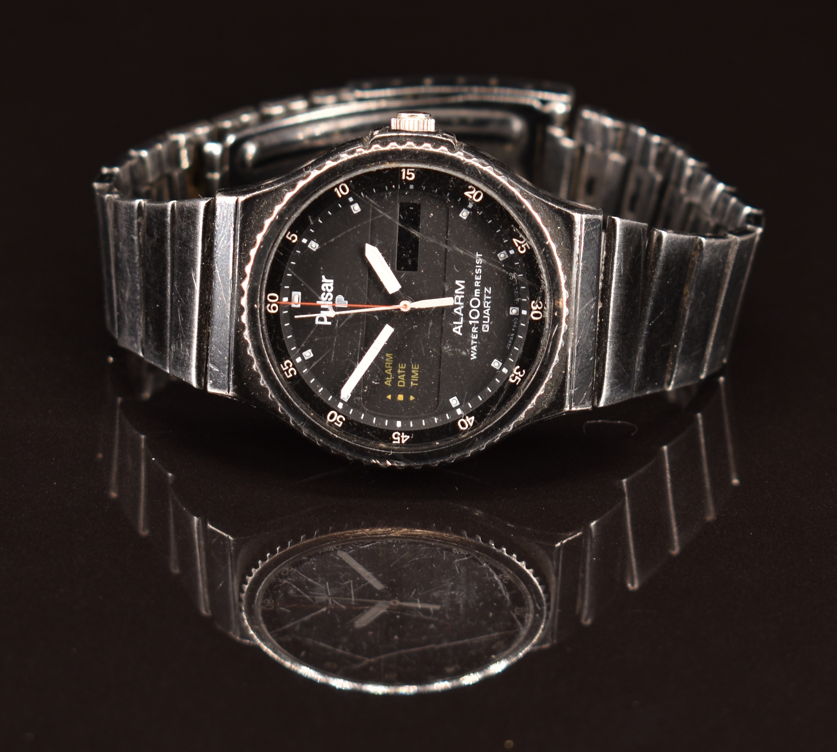Pulsar gentleman's wristwatch ref. Y960-6017 with alarm, date aperture ...
