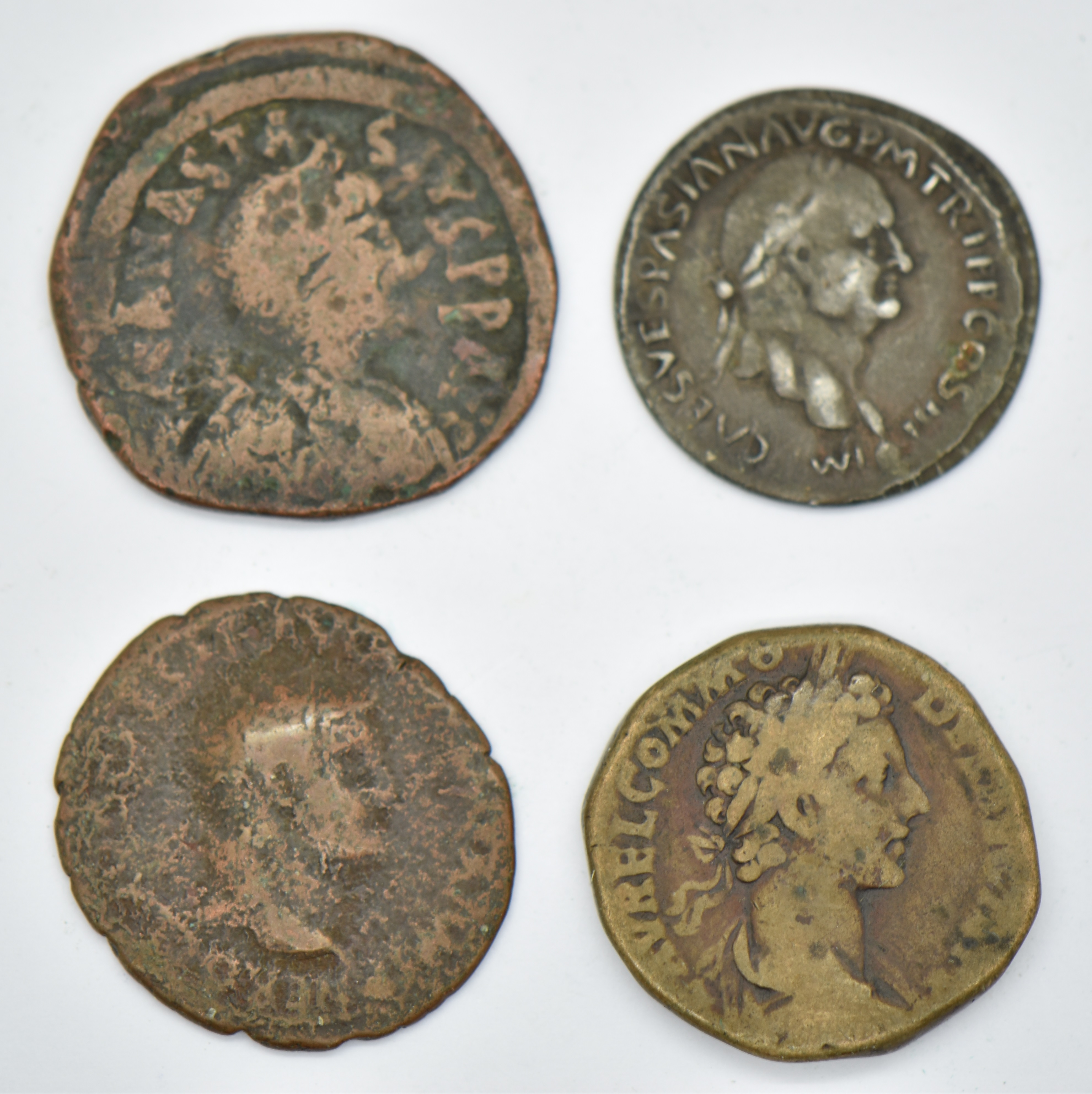 Four Roman copper / bronze coins including Commodus 177-192 AD ...