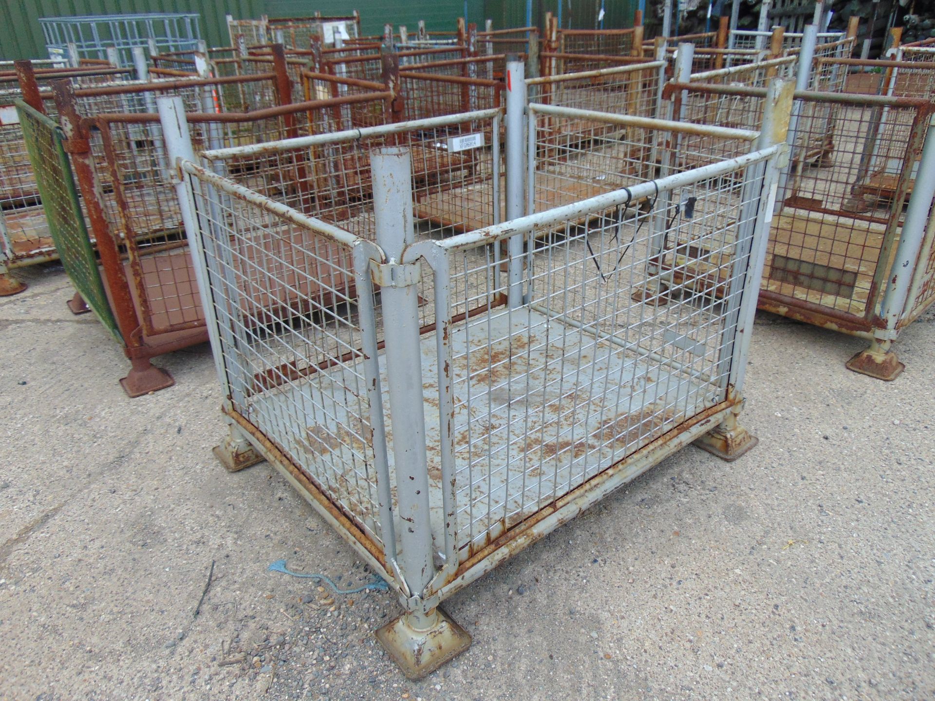 MOD Stillage Post Pallet L 1.22m W 1.02m H 1.02m